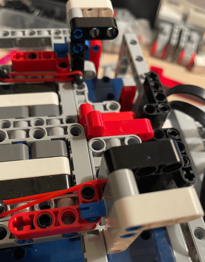 LEGO Robot Attachments – Part 3: Hooks – STEM Robotics 4 All